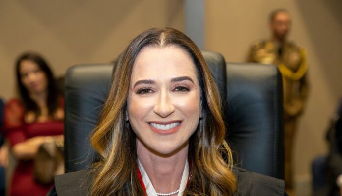Biografia: conheça os 26 novos desembargadores do TJGO empossados nesta ...