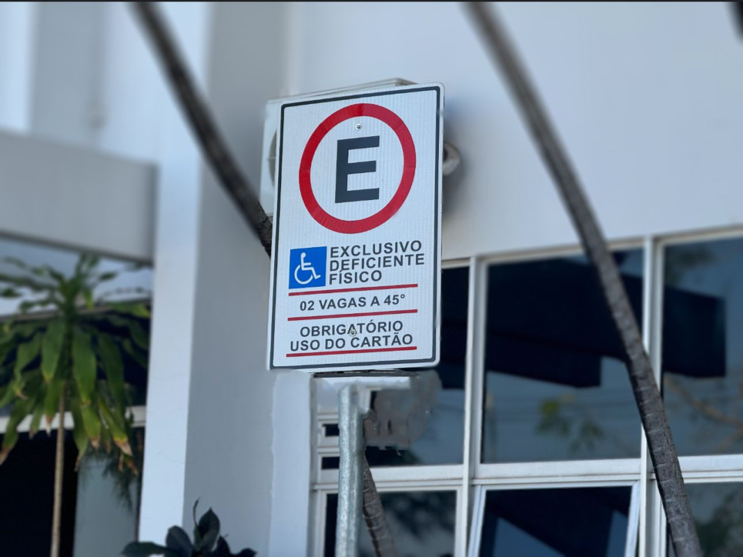 Vagas reservadas para idosos, PCDs, gestantes e lactantes, previstas em ...