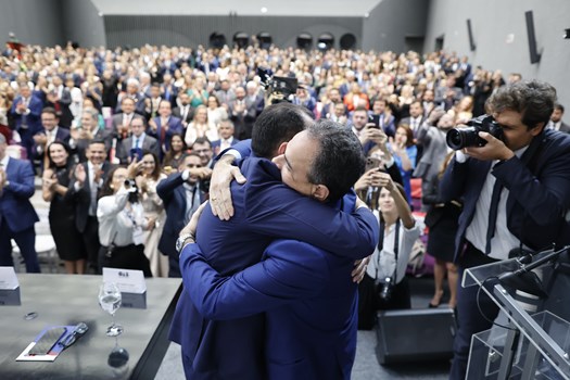 Segundo mandato: por unanimidade, Beto Simonetti é reeleito presidente ...